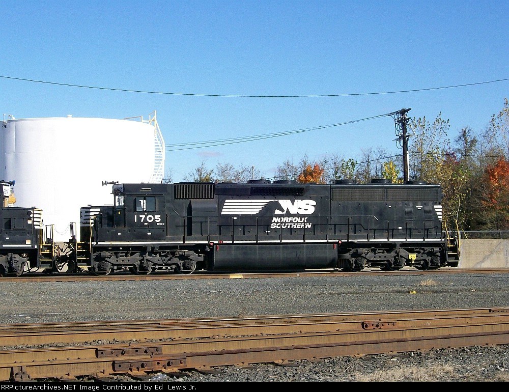 NS 1705